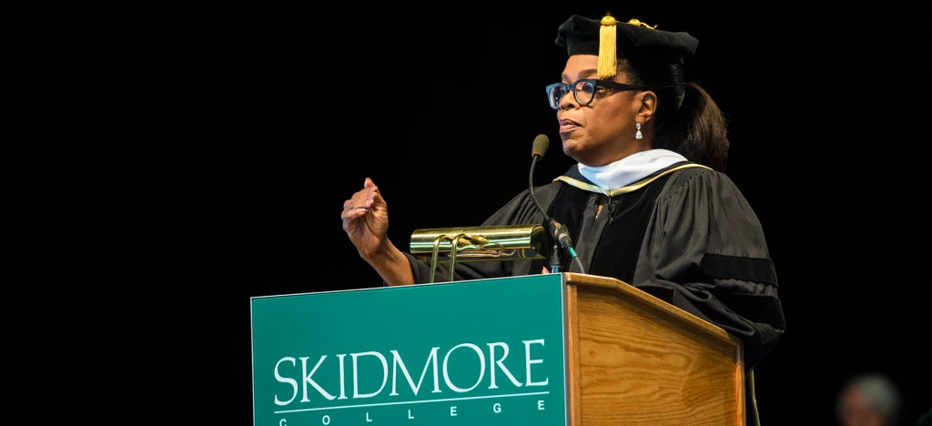Oprah Gives Commencement Speech, Telling Grads to Do This One Thing ...