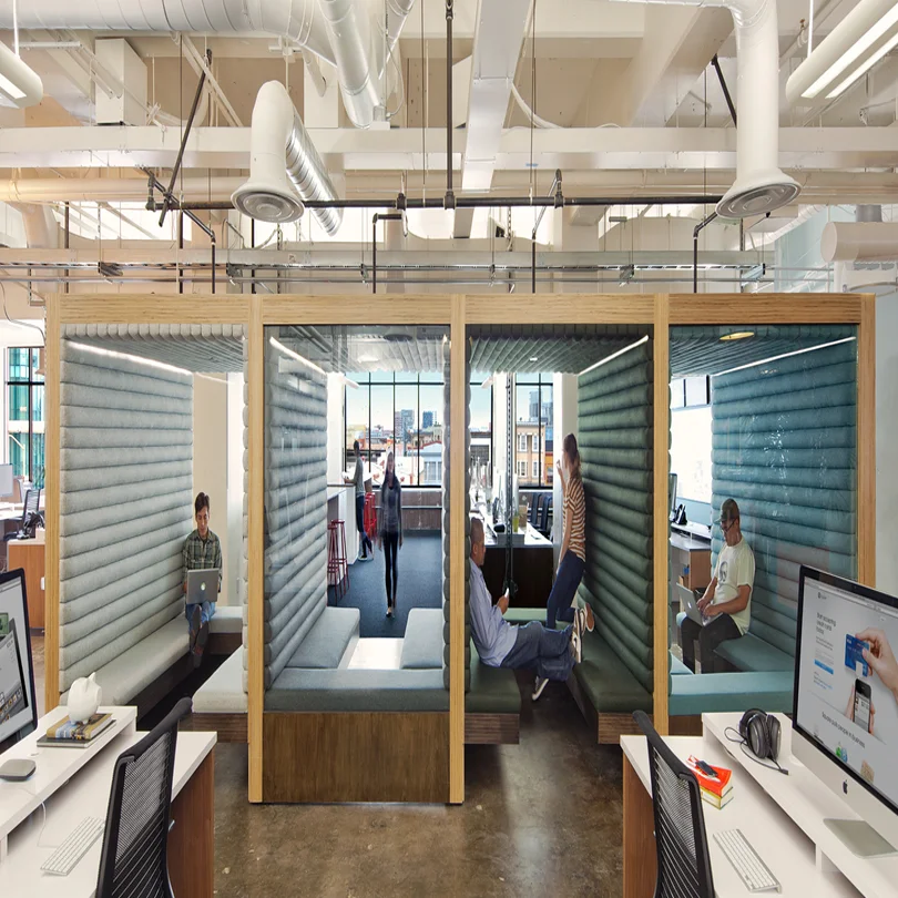 Inside the Latest Office-Design Craze: Hot Desking