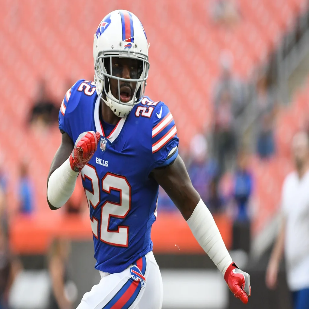 Here's the Real Story About the NFL Player Who Just Retired in the ...