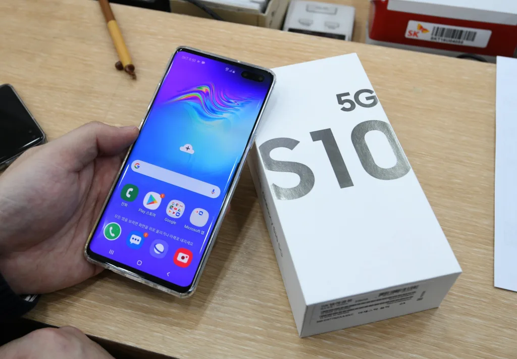 5 Smartphones That Are Worth Waiting For This Summer