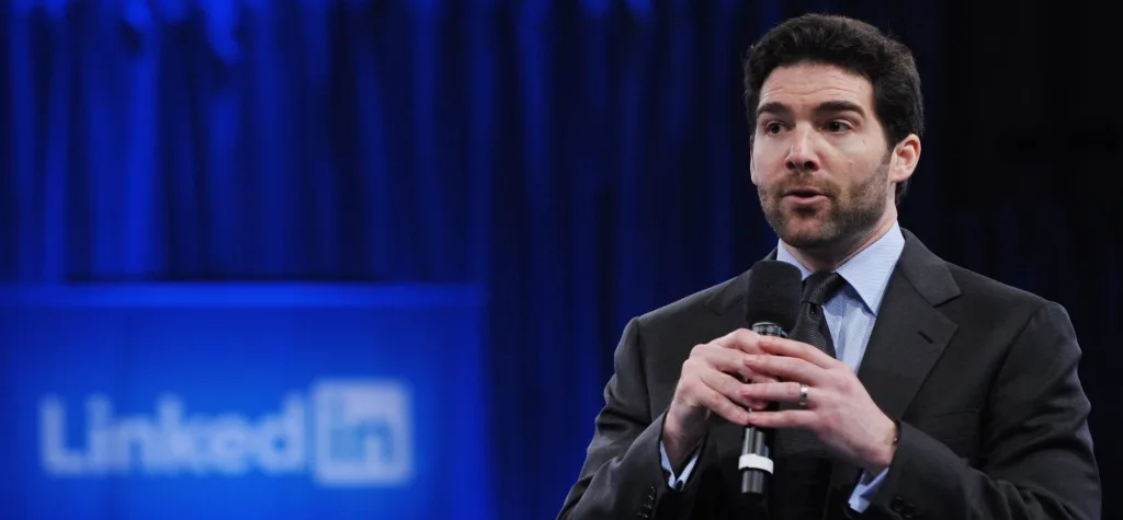 LinkedIn's CEO Just Gave Some Brilliant Life Advice. Here It Is in 1 ...