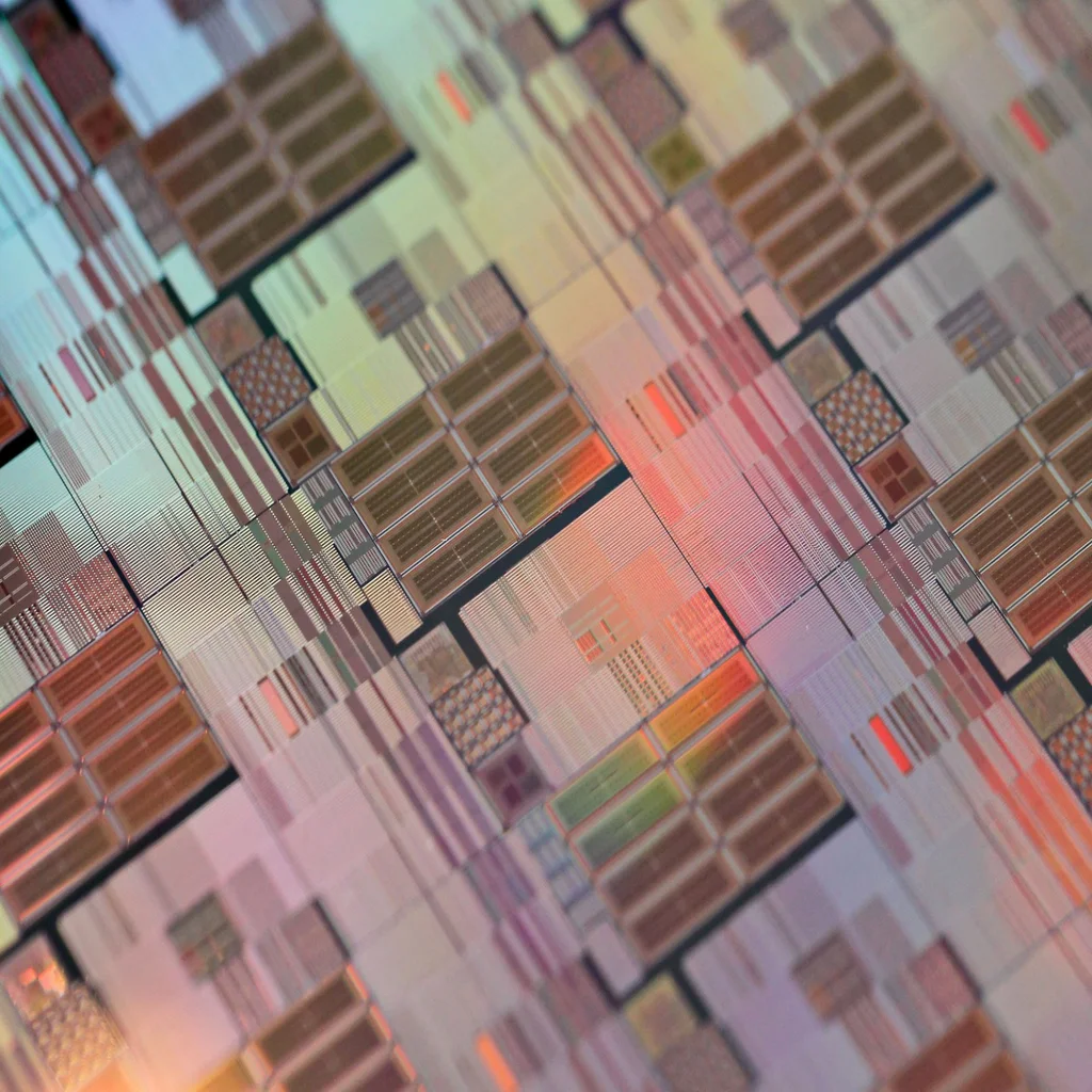 Biden Admin Grants $1.5 billion to GlobalFoundries for Chip Plants in ...