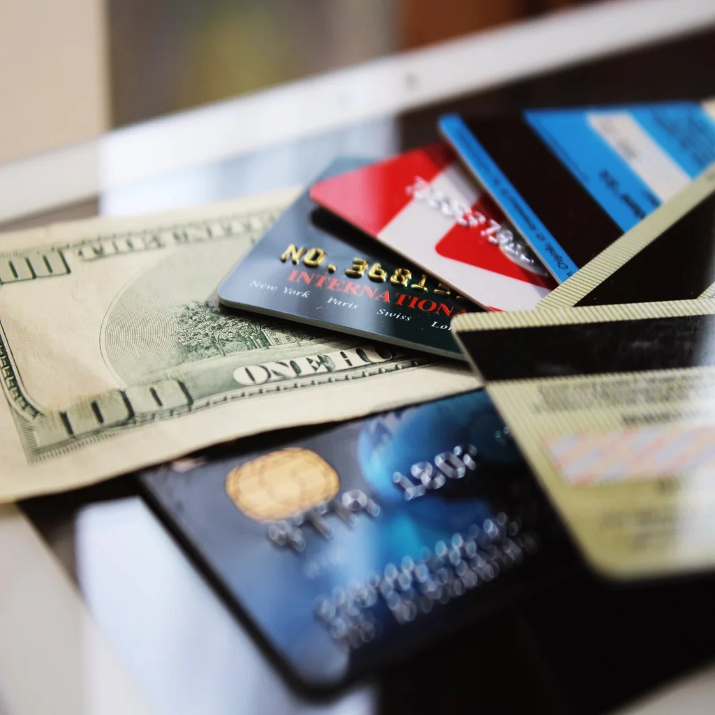 With Credit Card Interest Rates at Record Highs, It's Time to Pay Down ...