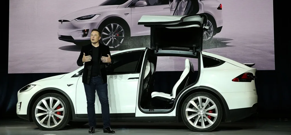 Elon Musk Wants to Raise $1 Billion Ahead of the Model 3 Launch