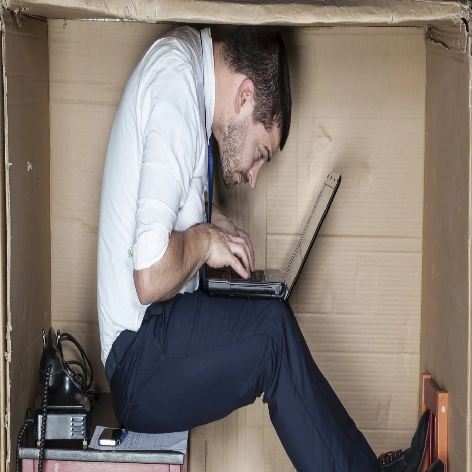 4 Ways to Break Free From A Rut of Small Thinking