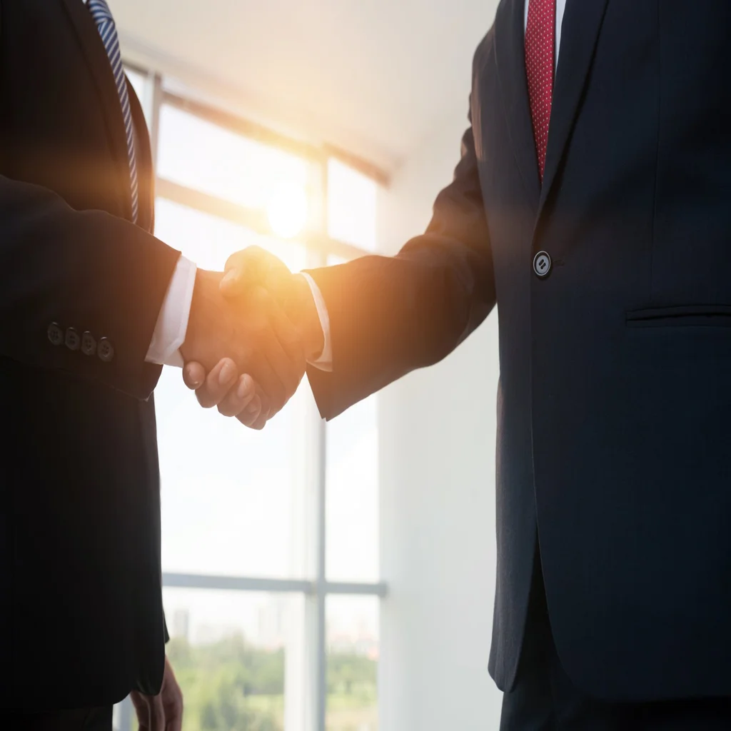 6 Things to Consider Before Jumping Into a New Partnership
