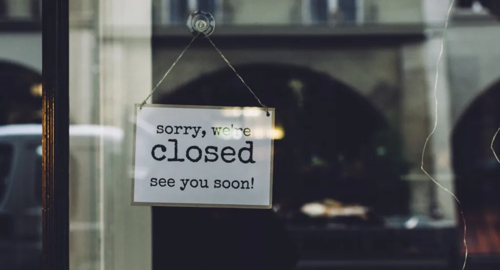 5 Steps to Implement Summer Fridays (and Make Your Staff Love You)