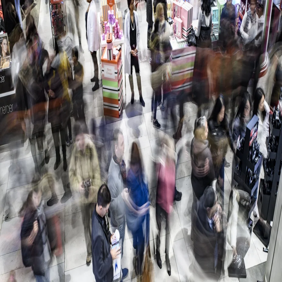 Data Shows This Is the Best Day for Holiday Shopping to Avoid Crowds ...