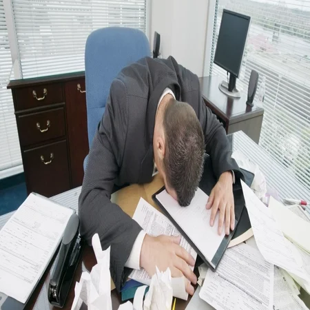 How to Handle Untidy, Messy Employees