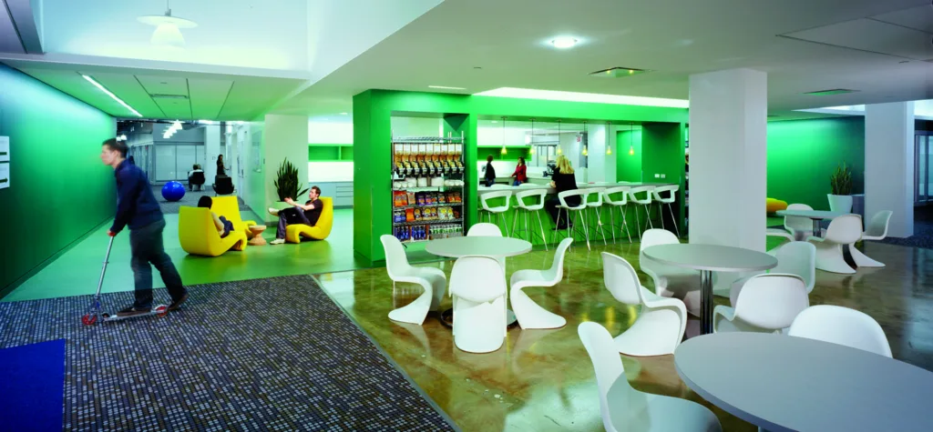 The 8 Ugliest Open Offices of All Time