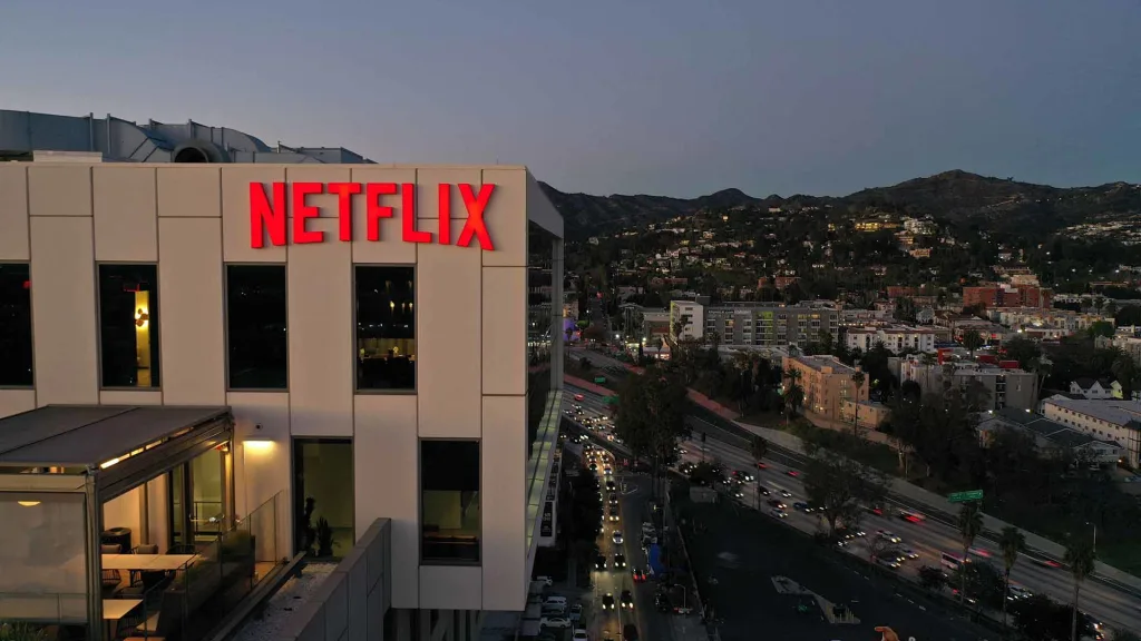 1 Number Explains How Netflix Pulled Off the Most Impressive Strategic ...