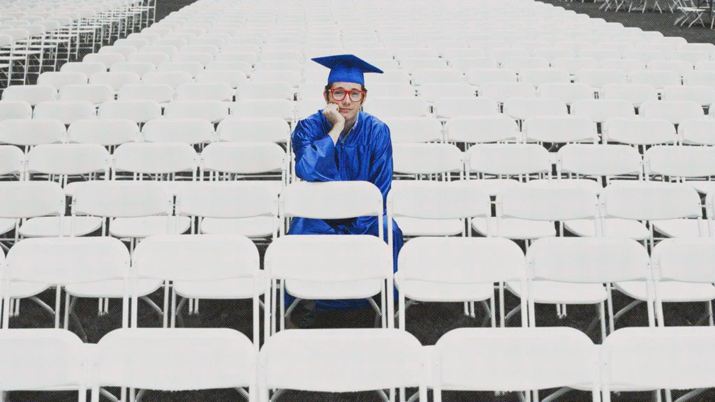 Think AI Is Ruining the Job Market for Graduates? A New Study Says We ...