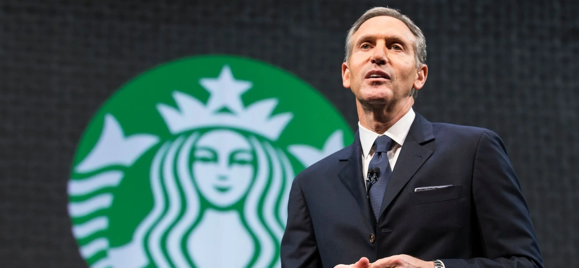 With 1 Simple Word, Ex-Starbucks CEO Howard Schultz Revealed the ...