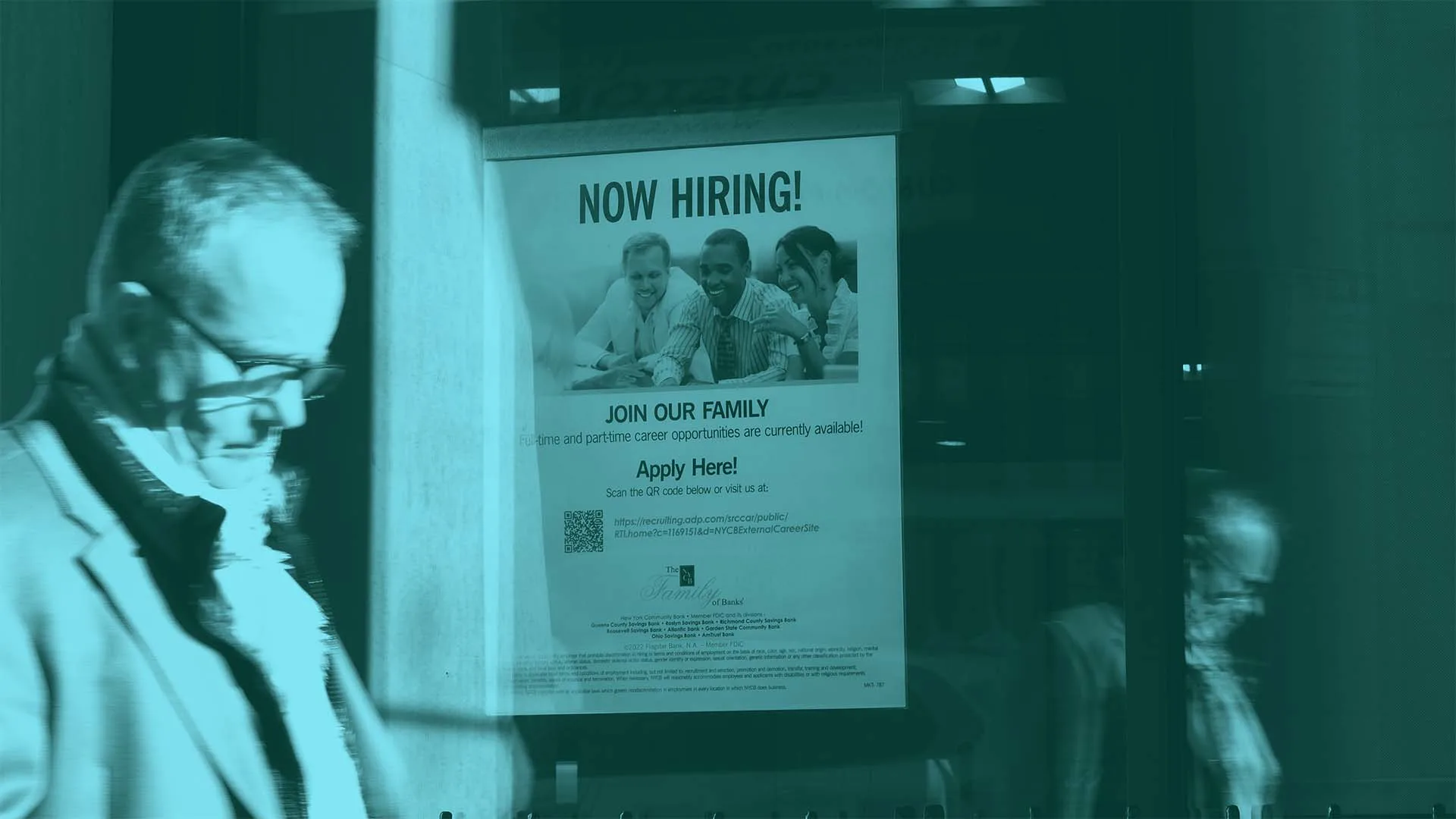 White-Collar Job Seekers Face Obstacles Despite Low U.S. Unemployment