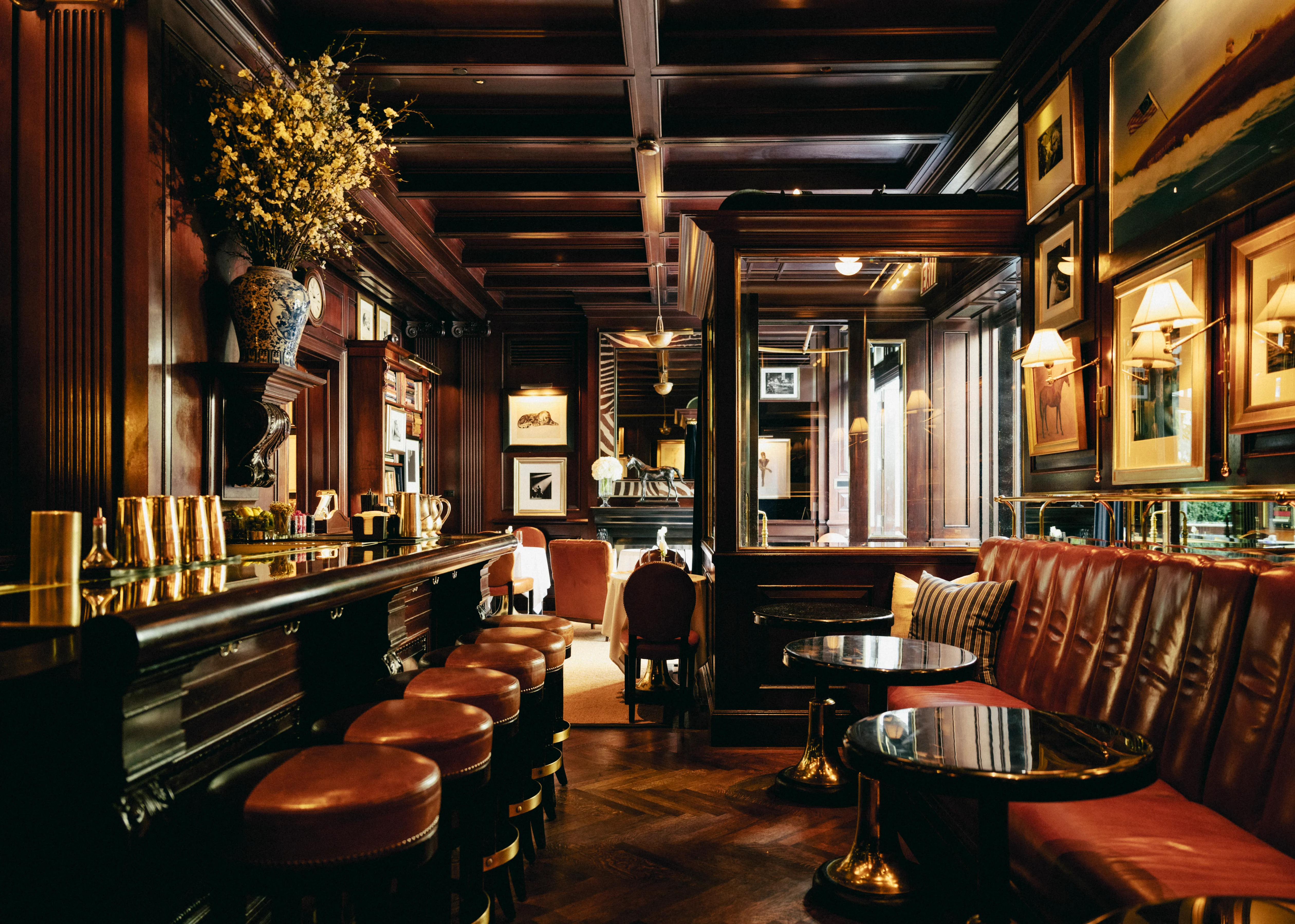 The Best Bars For Business: Chicago | Inc. Custom Studio