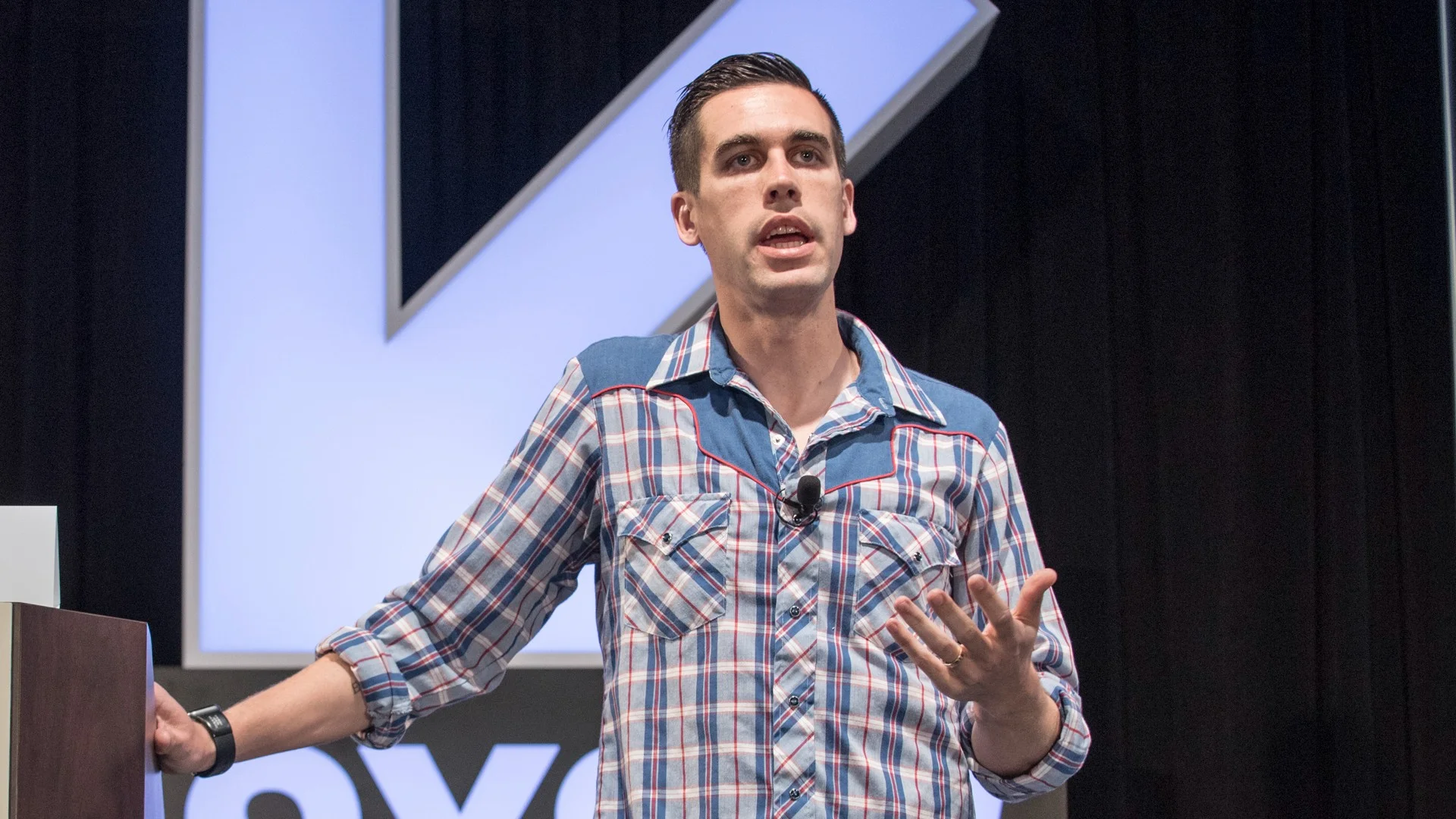 Ryan Holiday's 3 Books Every Entrepreneur Must Read
