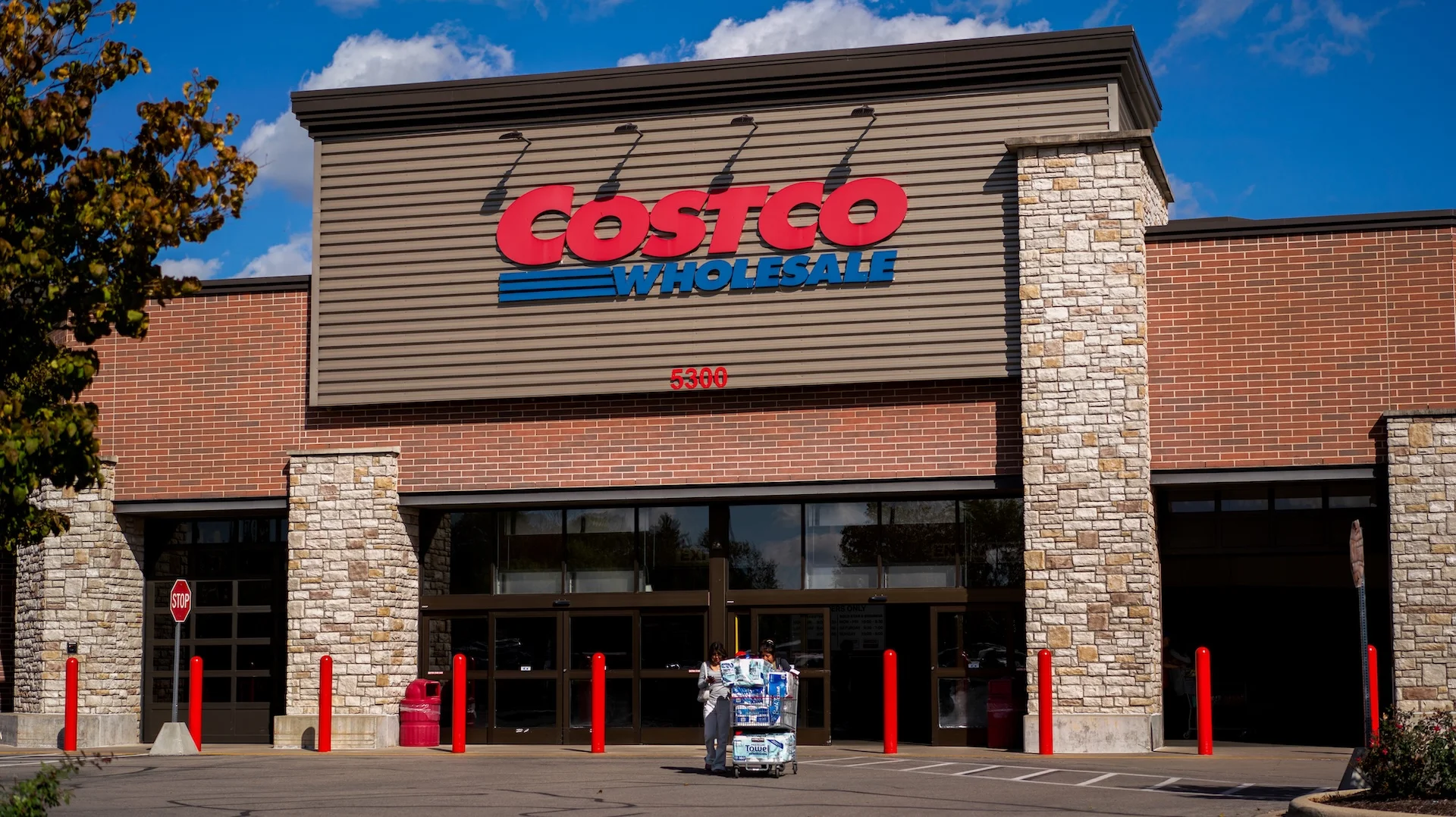 Costco Just Dropped Another Fan Favorite Kirkland Product. There Are 2 ...