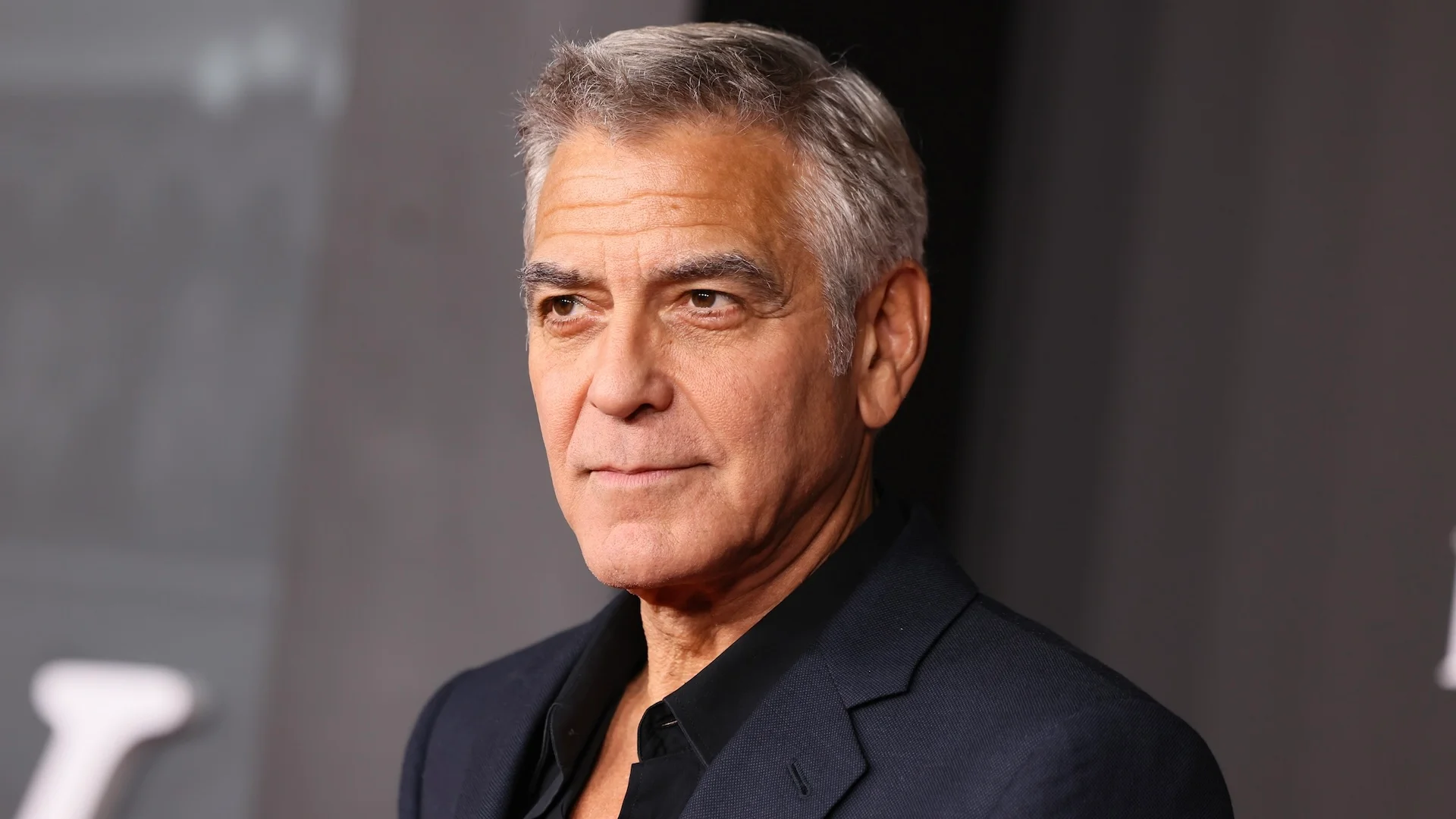 Here's What It Would Cost George Clooney to Renounce His U.S. Citizenship